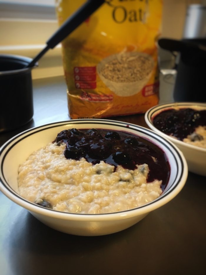 Canguro Criollo | Desayuno Nutritivo: Avena con frutos rojos