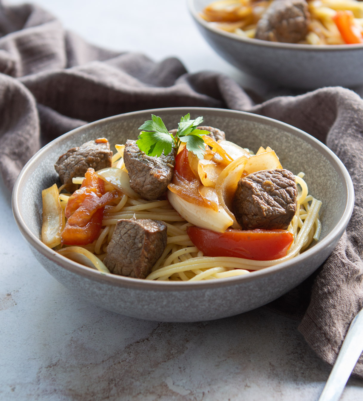 Tallarin Saltado – Peruvian Lomo Saltado Noodles