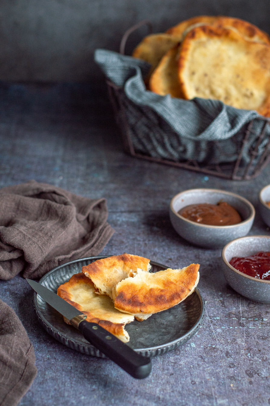 Peruvian cachangas – fried flat bread